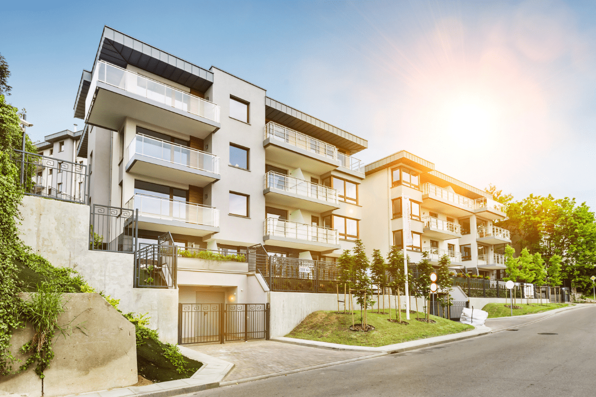 7 Factors Affecting Property Market Trends in 2021 - Ian Ugarte